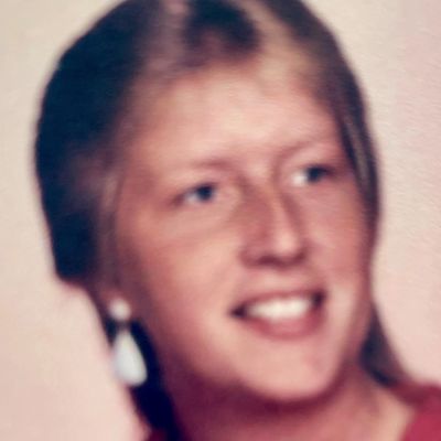 Lisa Hall (1971-2020) | Obituary