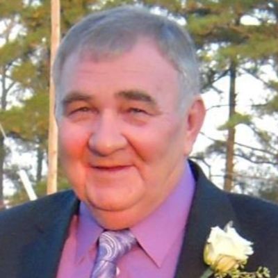 Lindy Riggins (-2022) | Obituary