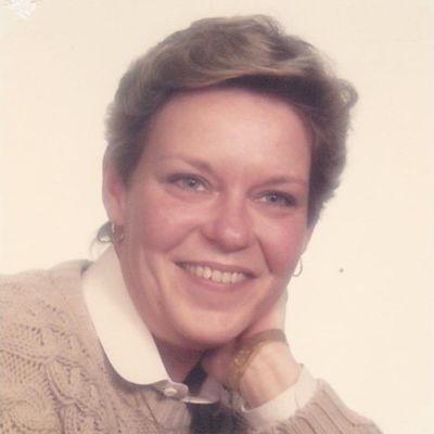 Vicki Rayfield (-2022) | Obituary