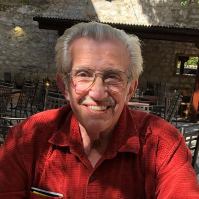 Ted Dickey Funeral Home Memorials and Obituaries | We Remember