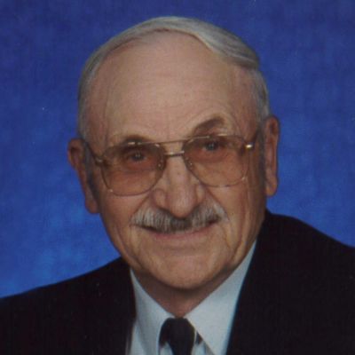 Kinsley Mortuary Memorials and Obituaries | We Remember