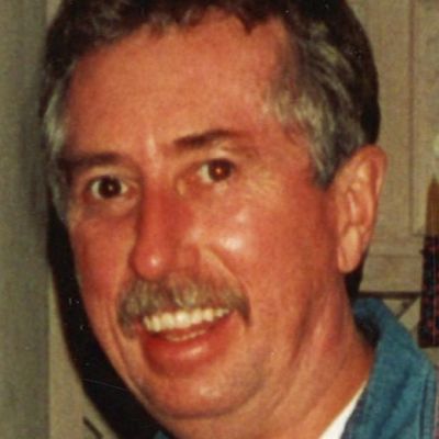 Wiederspahn-Radomsky Chapel Memorials and Obituaries | We Remember
