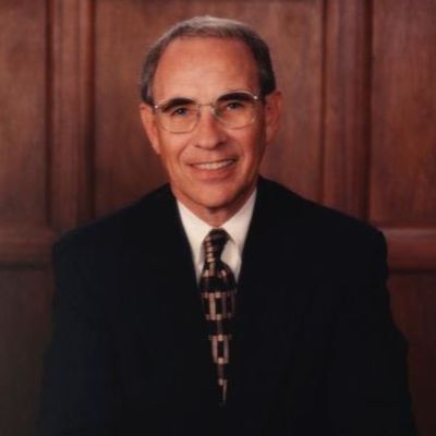 Search & Browse Memorials and Obituaries Newspaper