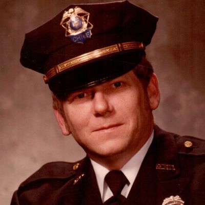 Apfel Wolfe Funeral Home Memorials and Obituaries | We Remember