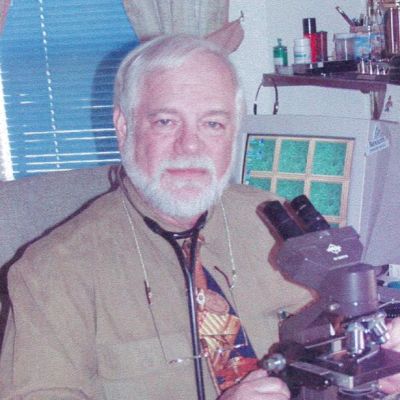 Dr. Larry Goss, M.D. (1946-2022) | Obituary