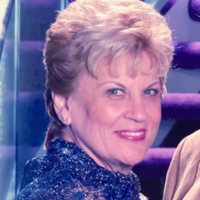 Veronica "Roni" Gomes (-2022) | Obituary