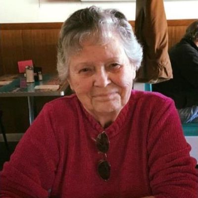 Peaslee & Son Funeral Home Memorials and Obituaries | We Remember