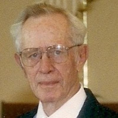 Robert Riley (1931-2004) | Obituary