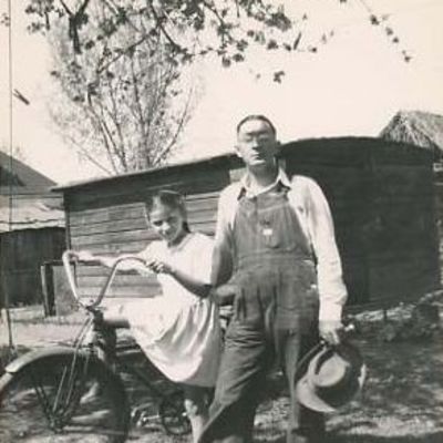 Frank Holcomb (1905-1972) | Obituary