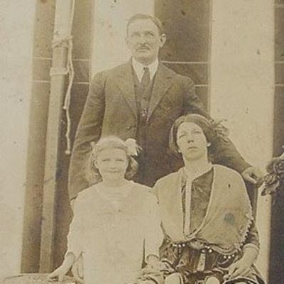 Josephine Bicknell (1867-1928) | Obituary