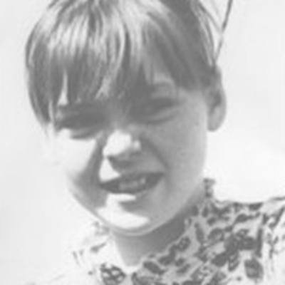 Amber Pond (1988-1999) | Obituary