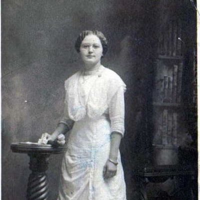 Emma Schrage (1894-1928) | Obituary