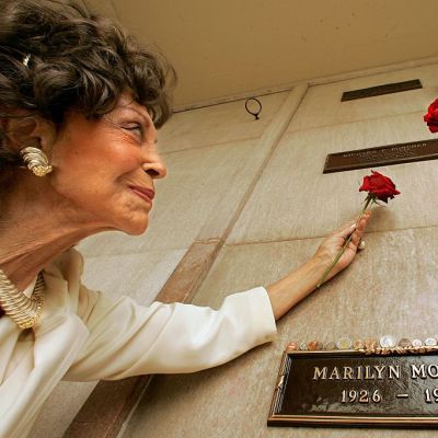 Elizabeth Poncher (1920-2014) | Obituary