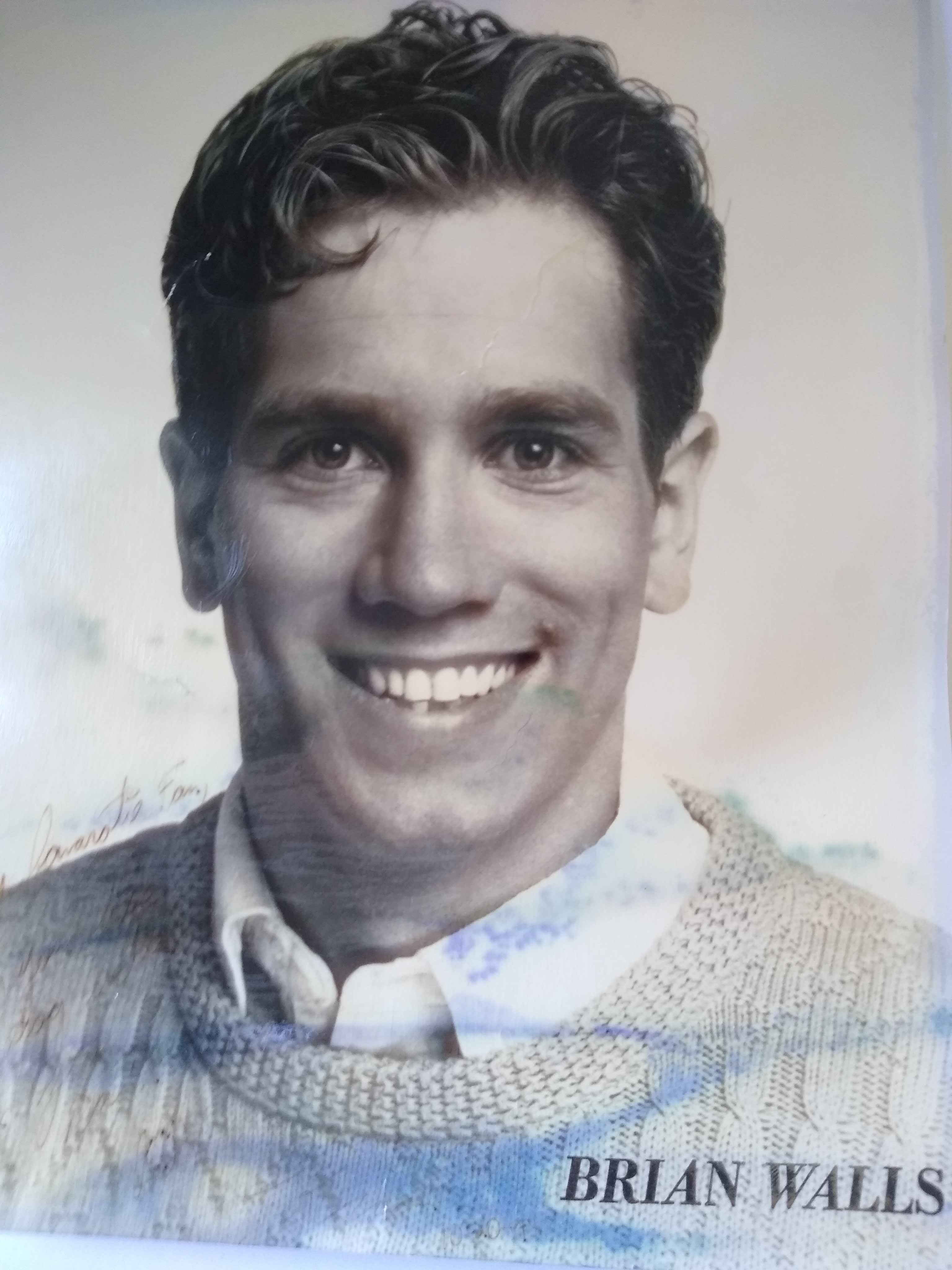 Kirby Walls's Instagram, Twitter & Facebook on IDCrawl